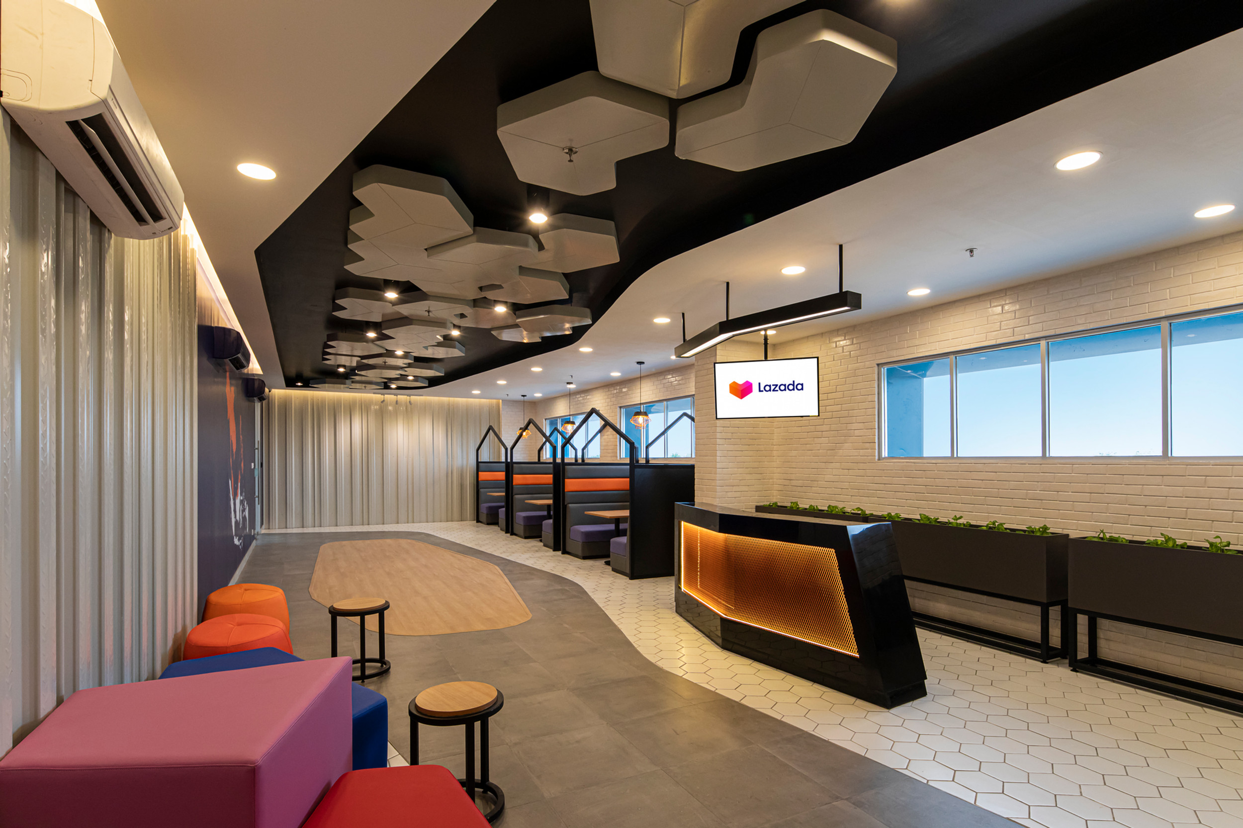 Lazada Warehouse Office | walkthrustudio.com