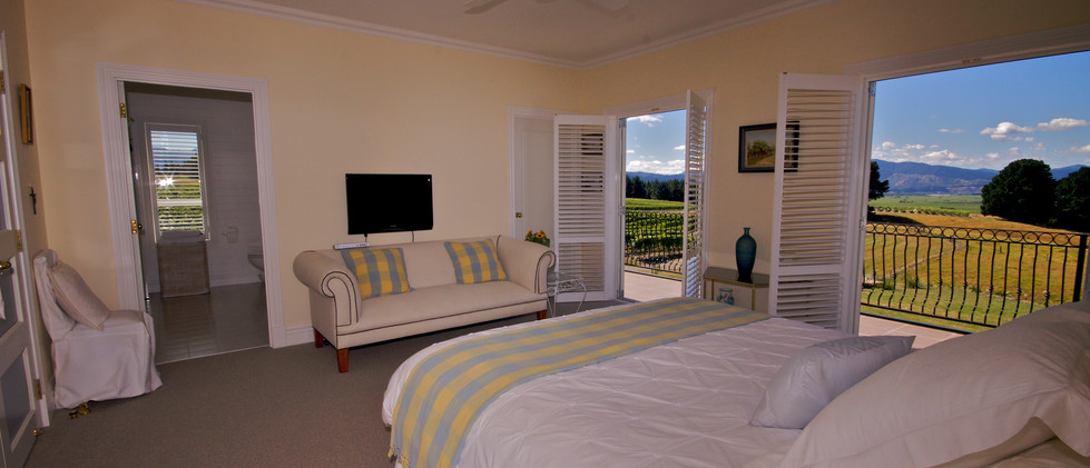 Delta Lake House | Lawson Homes Ltd