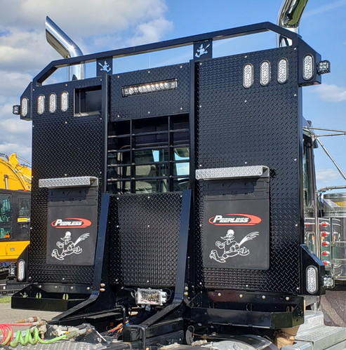 Headache Rack with Chain Hangers & Rubber Mats | 3D Concepts Ltd.