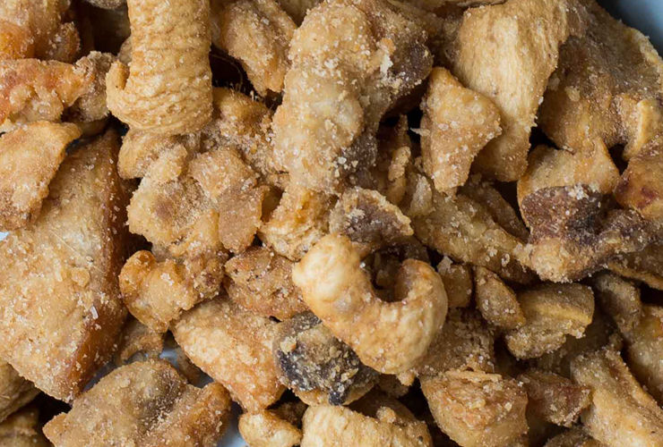 What is the difference between Pork Scratchings, crackling and puffs?