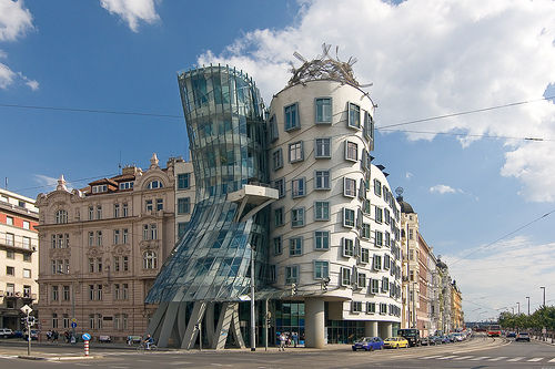 💡 Características de la Arquitectura Deconstructivista.