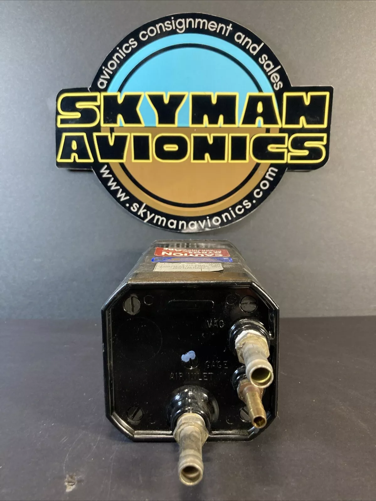 Sigmatek Directional Gyro 4000B-8 | Skyman Avionics