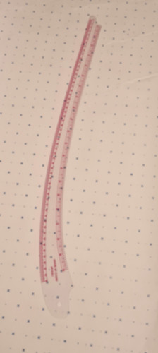 DRESSMAKING CURVED RULER | sewstitchy2