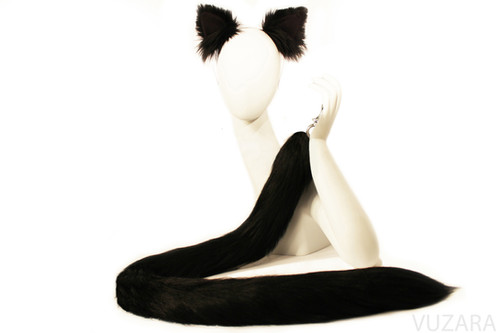 Black Cat Tug Tail Plug & Black Cat Ears Set - 40" | Vuzara.com