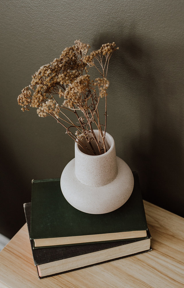 SQL Server - How to comma-separated values into different columns