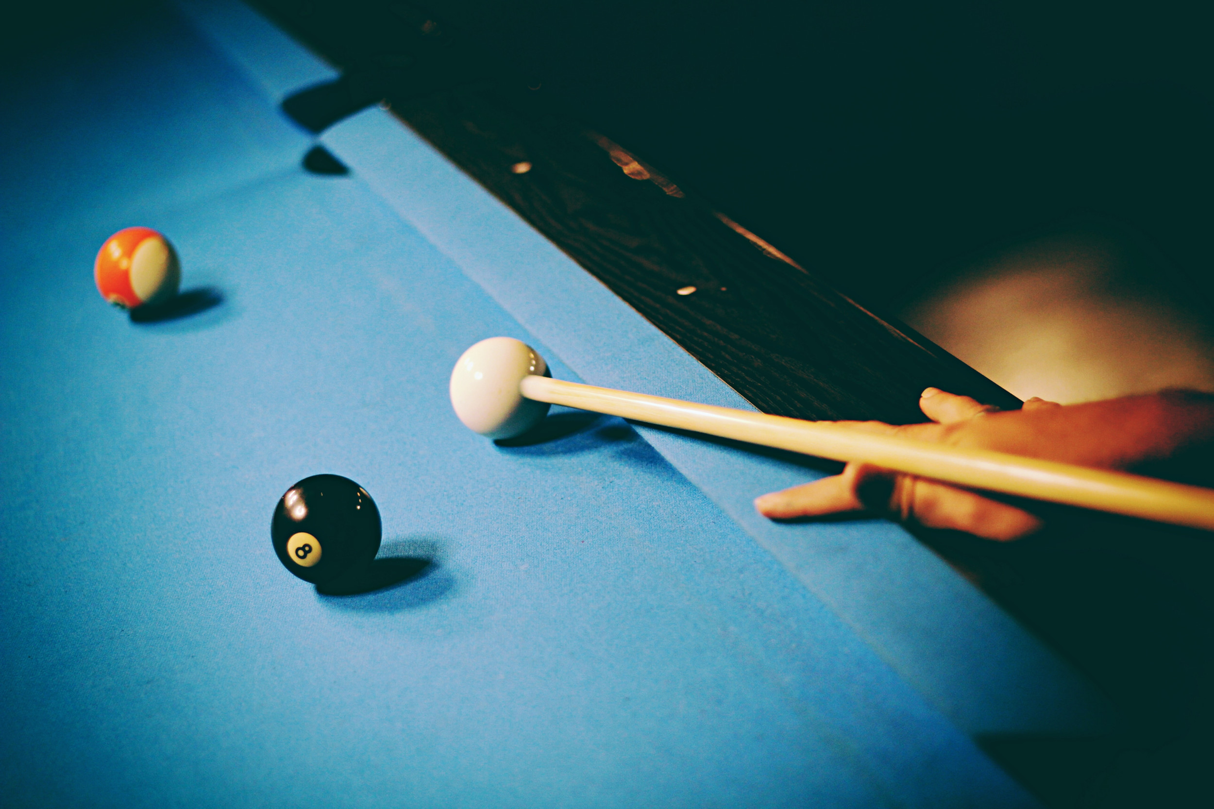 Certified Pre-Owned Pool Cues & Cases | Billiard Bay