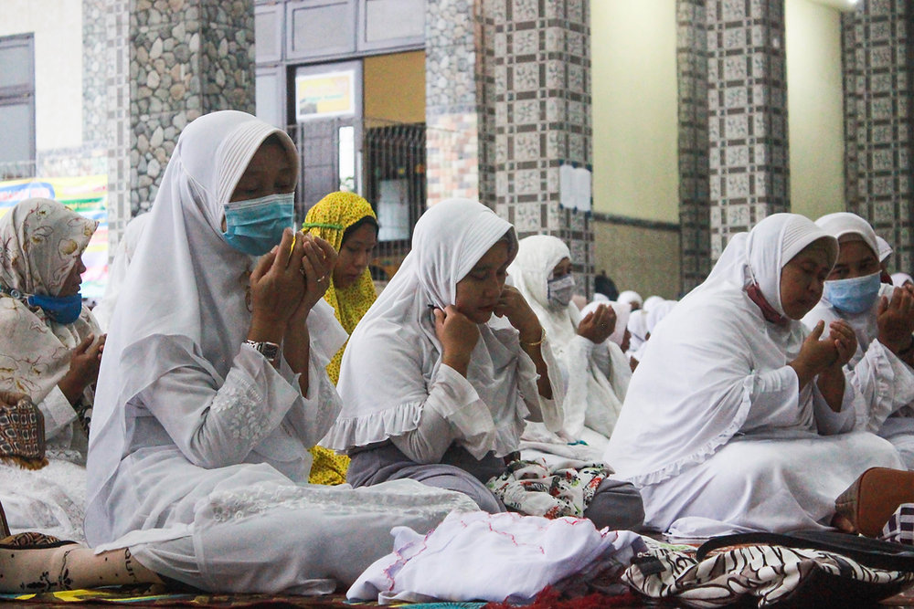 Apa Saja Syarat dan Proses untuk Melaksanakan Ibadah Umrah bagi Wanita?