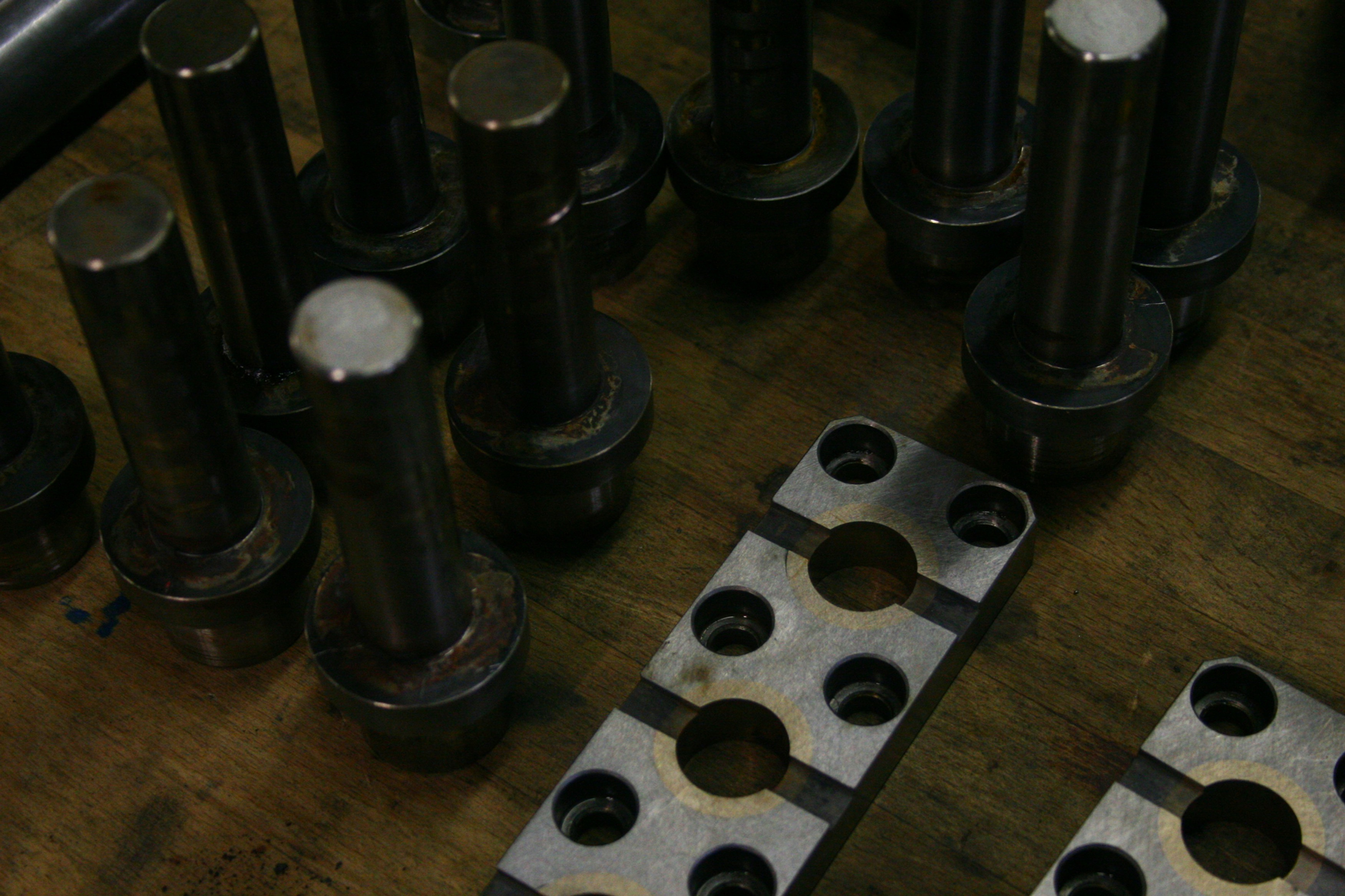 Cadmium Plating | Accurate Plating